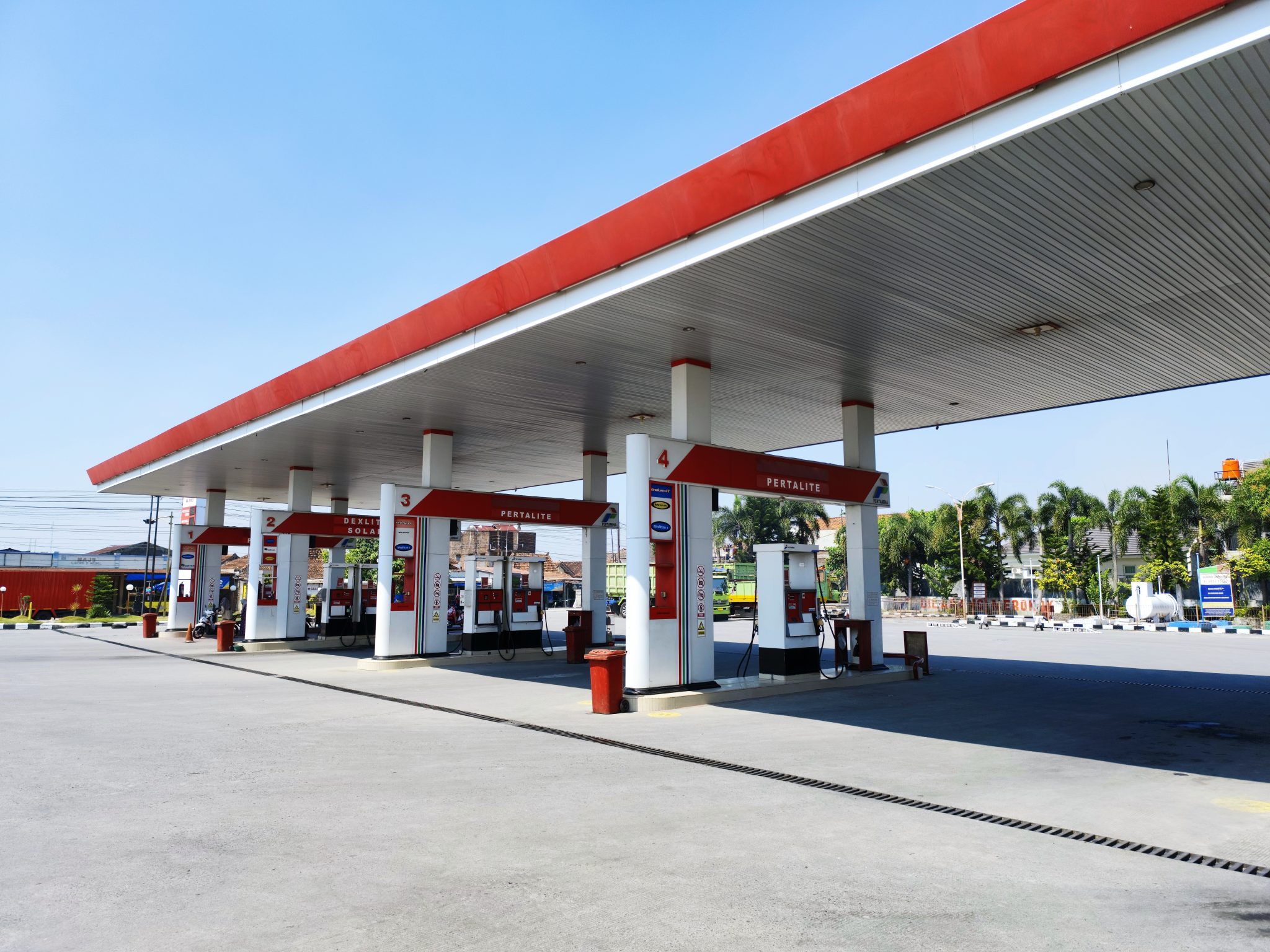 Subsidi BBM 2025: Kriteria Baru yang Wajib Kamu Tahu - Tuwaga