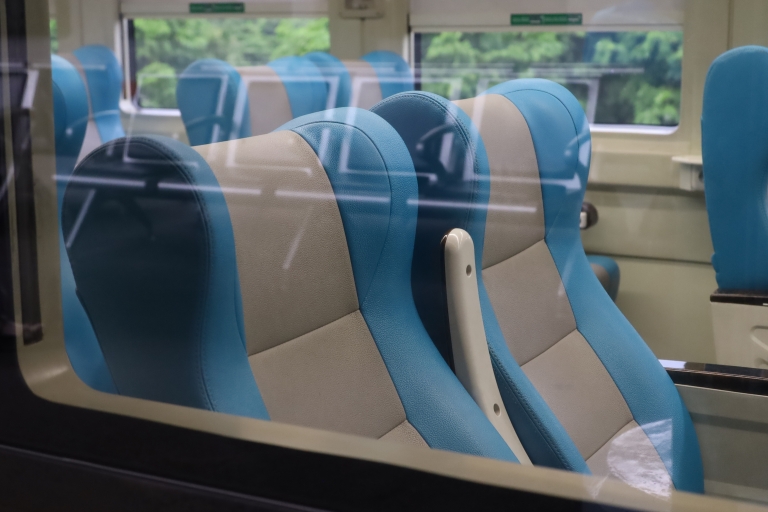 Diskon Tiket Kereta 10% Buat Dosen & Alumni, Ini Cara Klaimnya! - Tuwaga