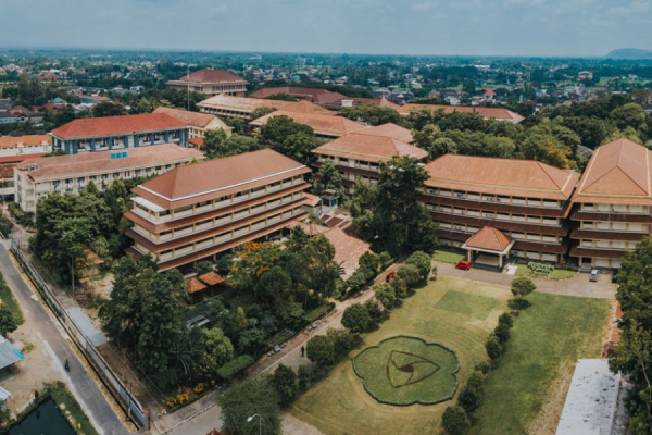 Biaya Masuk Universitas Sanata Dharma 2025 Lengkap - Tuwaga