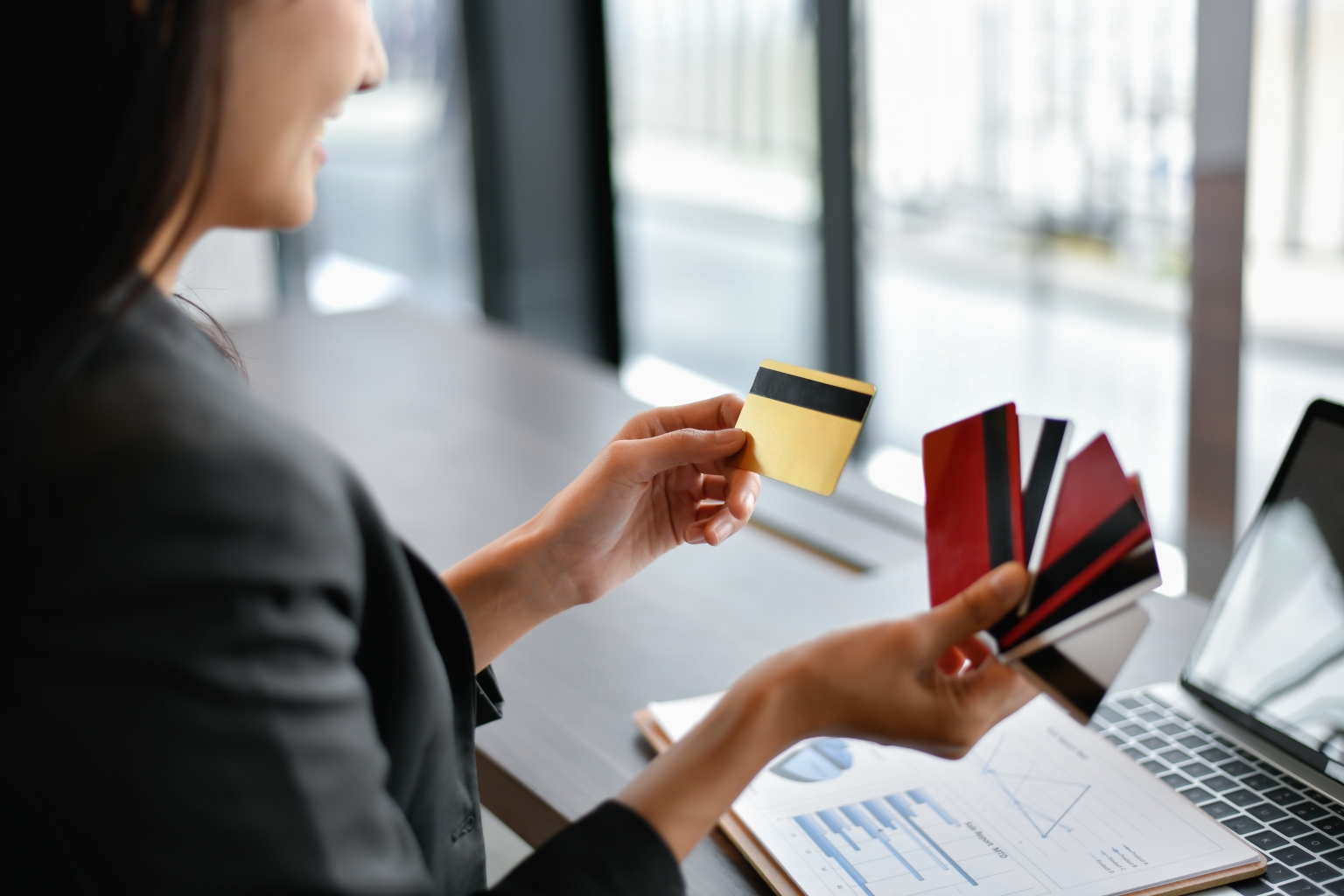 Biaya Ganti 40 Kartu ATM Bank di Indonesia 2025 (Lengkap!) - Tuwaga