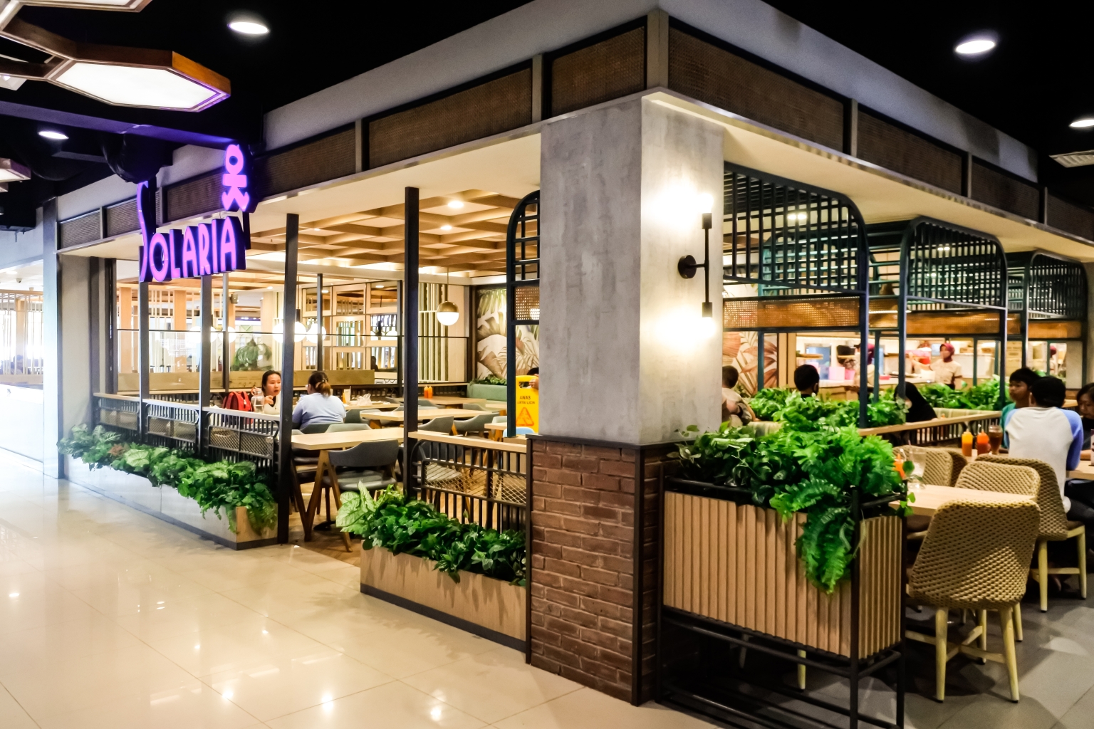 Daftar Harga Menu Solaria 2025: Terupdate & Lengkap!