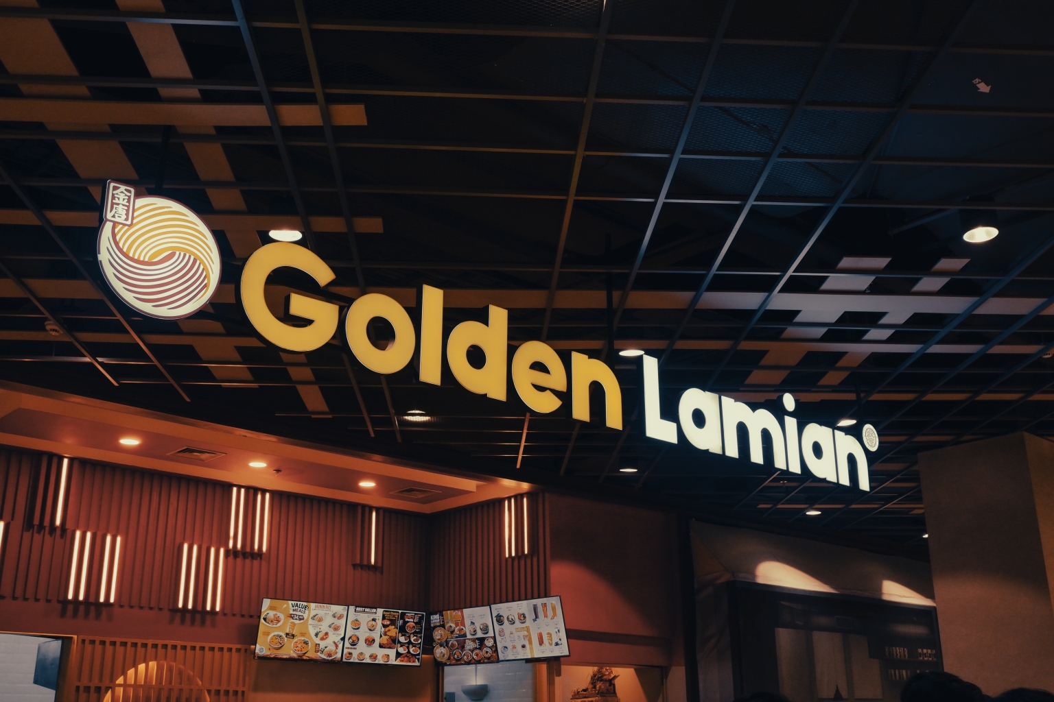 Daftar Harga Menu Golden Lamian 2025: Enak, Halal, dan Nagih! - Tuwaga