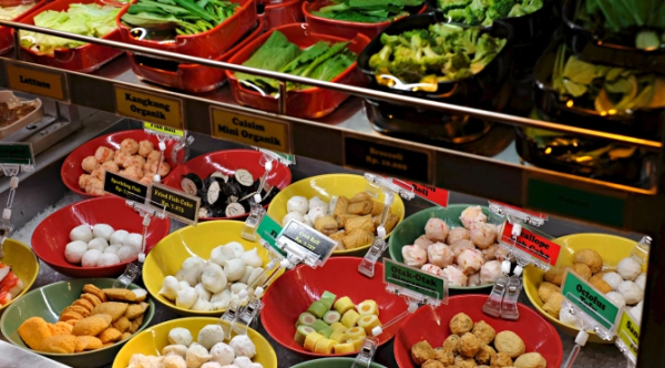 Daftar Harga Raa Cha 2025: Makan Seru, Hemat, dan Nikmat! - Tuwaga