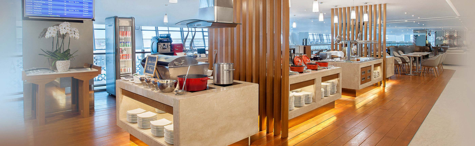 Gratis Masuk Executive Lounge Garuda Pakai Kartu Ini! - Tuwaga