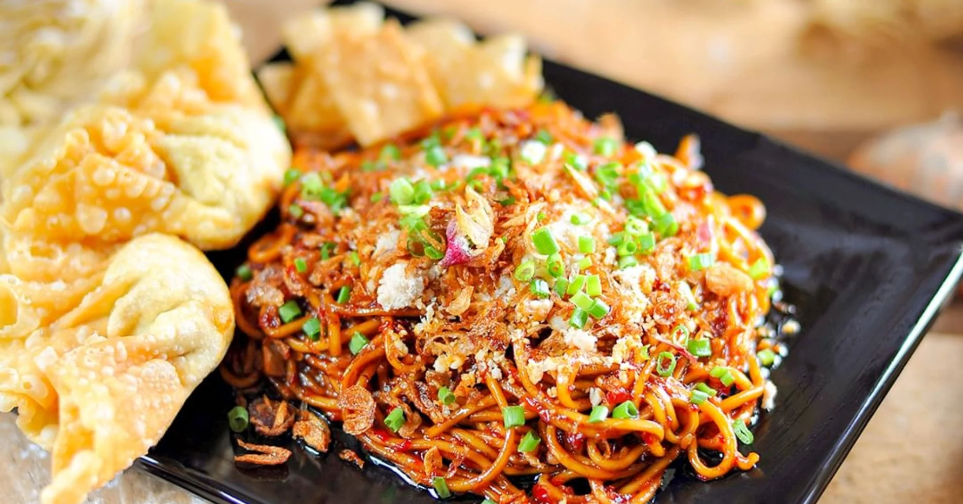 Harga Mie Gacoan Terbaru Online dan Offline, Ini Paling Hemat!! - Tuwaga