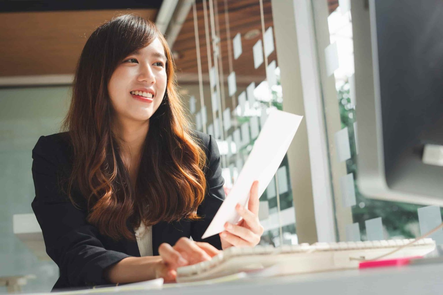 7 Pekerjaan Entry-Level Gaji di Atas UMR, Fresh Graduate Cek! - Tuwaga